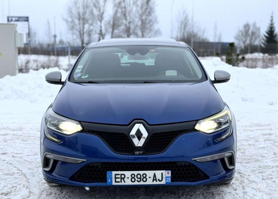 Blue Renault Megane 2017 in Taurage, with an engine capacity of 1.62 L and mileage of 188 thousand km for 9400 €, photo 3 on AUTOMOTO.COM.LV