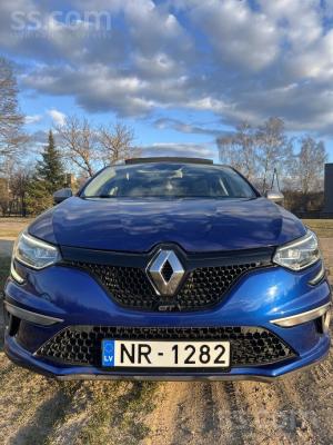 Blue Renault Megane 2018 in Riga, with an engine capacity of 1.60 L and mileage of 195 thousand km for 11600 €, photo 4 on AUTOMOTO.COM.LV