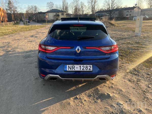 Blue Renault Megane 2018 in Riga, with an engine capacity of 1.60 L and mileage of 195 thousand km for 11600 €, photo 6 on AUTOMOTO.COM.LV