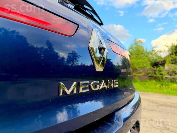 Blue Renault Megane 2018 in Riga, with an engine capacity of 1.20 L and mileage of 110 thousand km for 8990 €, photo 6 on AUTOMOTO.COM.LV