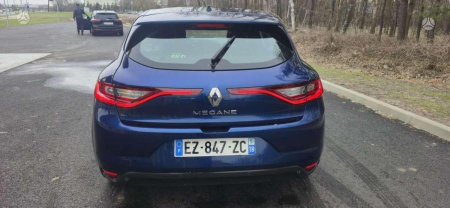 Blue Renault Megane 2018 in Kaunas, with an engine capacity of 1.46 L and mileage of 211 thousand km for 7248 €, photo 6 on AUTOMOTO.COM.LV