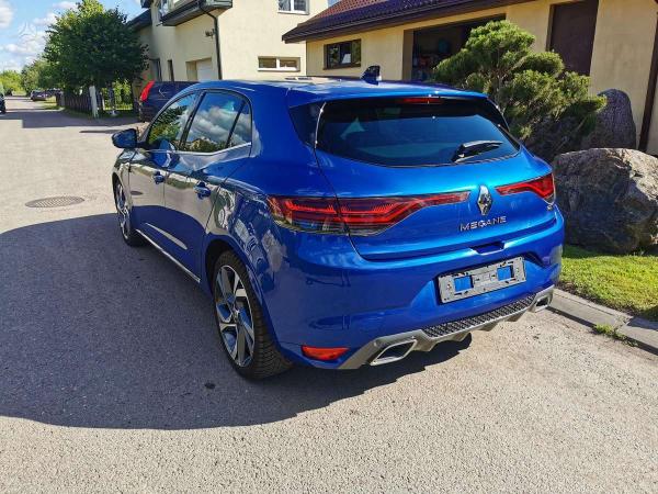 Blue Renault Megane 2020 in Siauliai, with an engine capacity of 1.46 L and mileage of 76 thousand km for 10999 €, photo 4 on AUTOMOTO.COM.LV