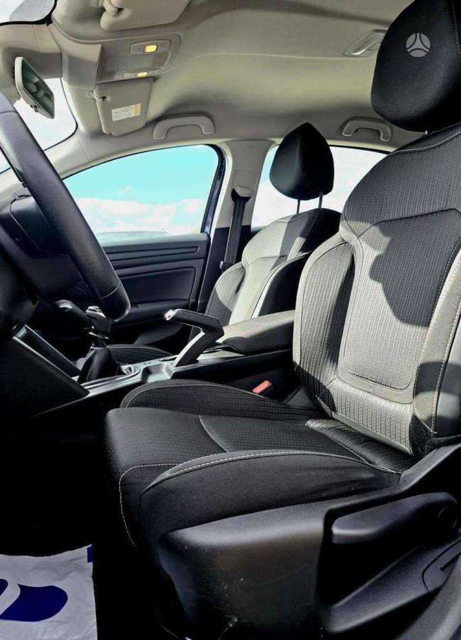 Blue Renault Megane 2020 in Taurage, with an engine capacity of 1.46 L and mileage of 236 thousand km for 6100 €, photo 18 on AUTOMOTO.COM.LV