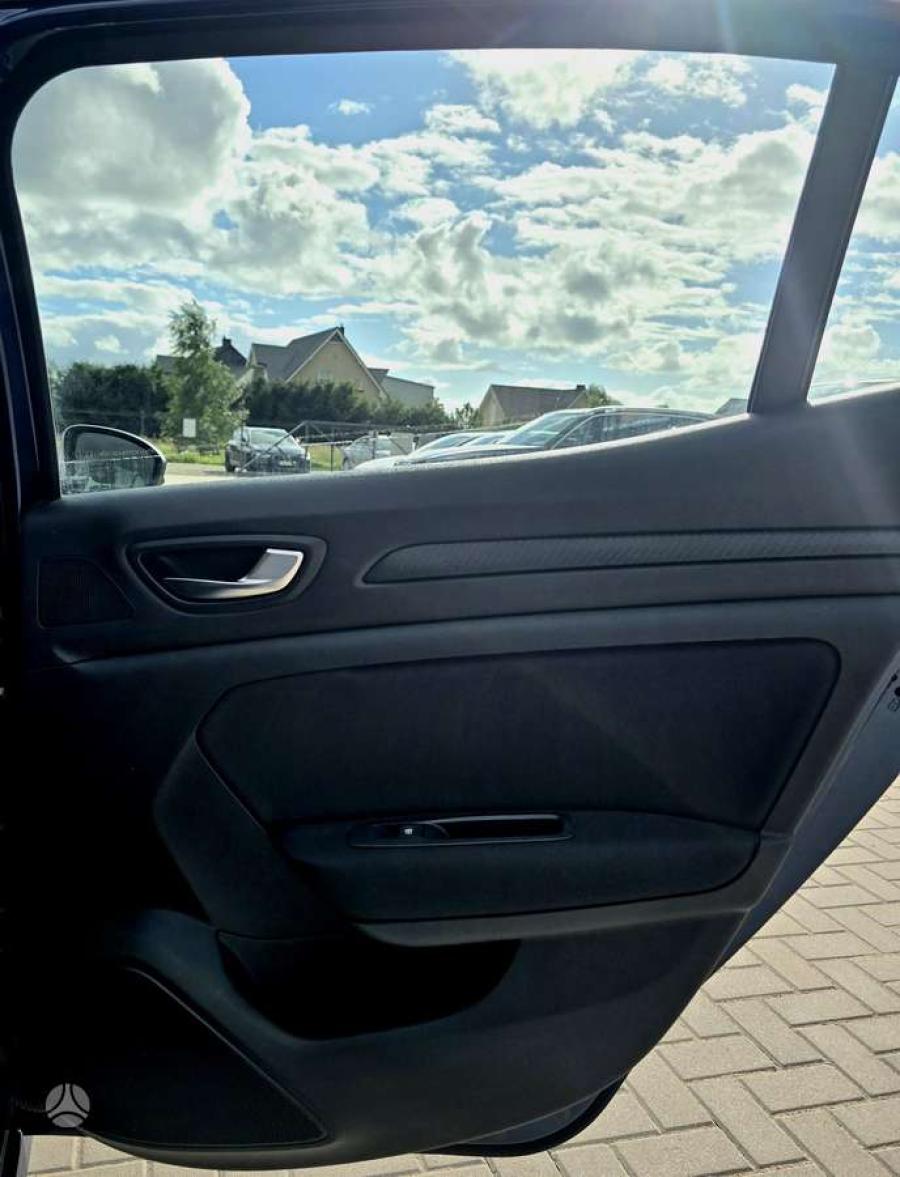Blue Renault Megane 2020 in Taurage, with an engine capacity of 1.46 L and mileage of 236 thousand km for 6100 €, photo 28 on AUTOMOTO.COM.LV