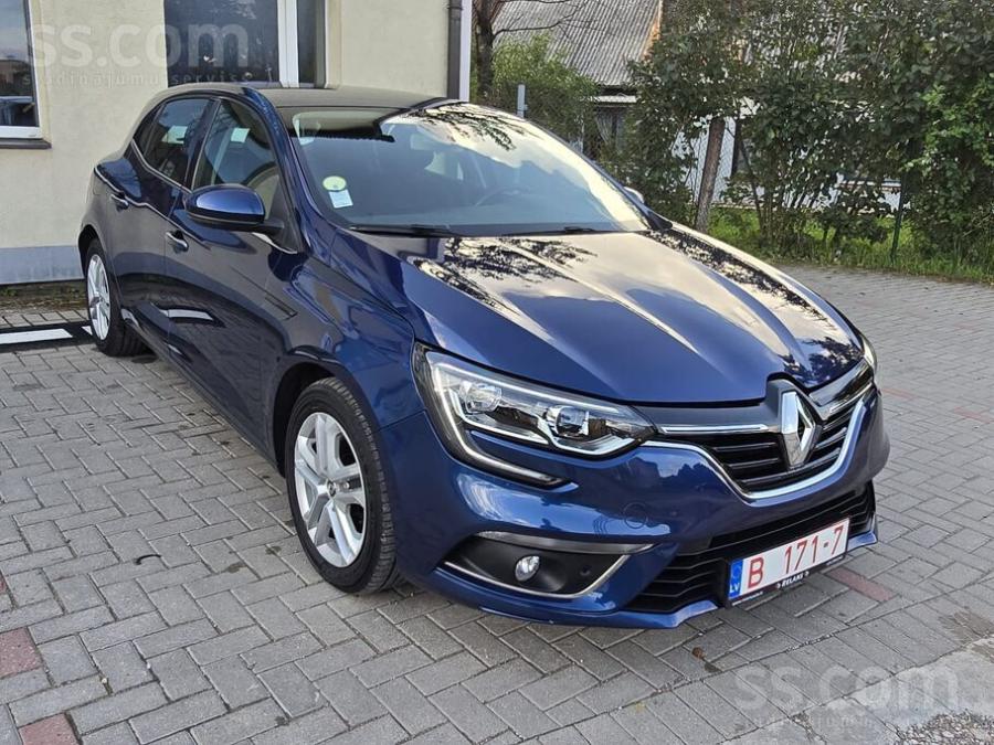 Blue Renault Megane 2020 in Kuldiga, with an engine capacity of 1.50 L and mileage of 0 thousand km for 7400 €, photo 3 on AUTOMOTO.COM.LV