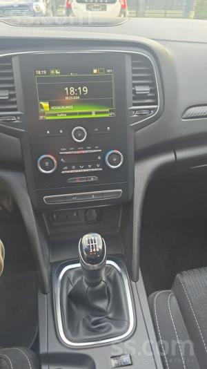 Blue Renault Megane 2020 in Kuldiga, with an engine capacity of 1.50 L and mileage of 0 thousand km for 7400 €, photo 9 on AUTOMOTO.COM.LV