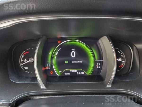Blue Renault Megane 2020 in Kuldiga, with an engine capacity of 1.50 L and mileage of 0 thousand km for 7400 €, photo 9 on AUTOMOTO.COM.LV
