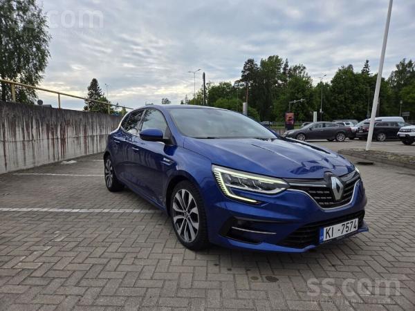 Zils Renault Megane 2021 Valmiera, ar dzinēja tilpumu 1.50 L un nobraukumu 147 tūkst. km par 14800 €, foto 2 vietnē AUTOMOTO.COM.LV