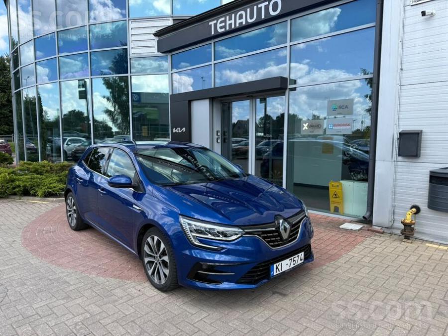 Blue Renault Megane 2021 in Valmiera, with an engine capacity of 1.50 L and mileage of 150 thousand km for 14300 €, photo 1 on AUTOMOTO.COM.LV