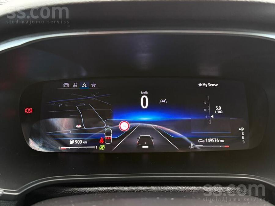 Blue Renault Megane 2021 in Valmiera, with an engine capacity of 1.50 L and mileage of 150 thousand km for 14300 €, photo 12 on AUTOMOTO.COM.LV