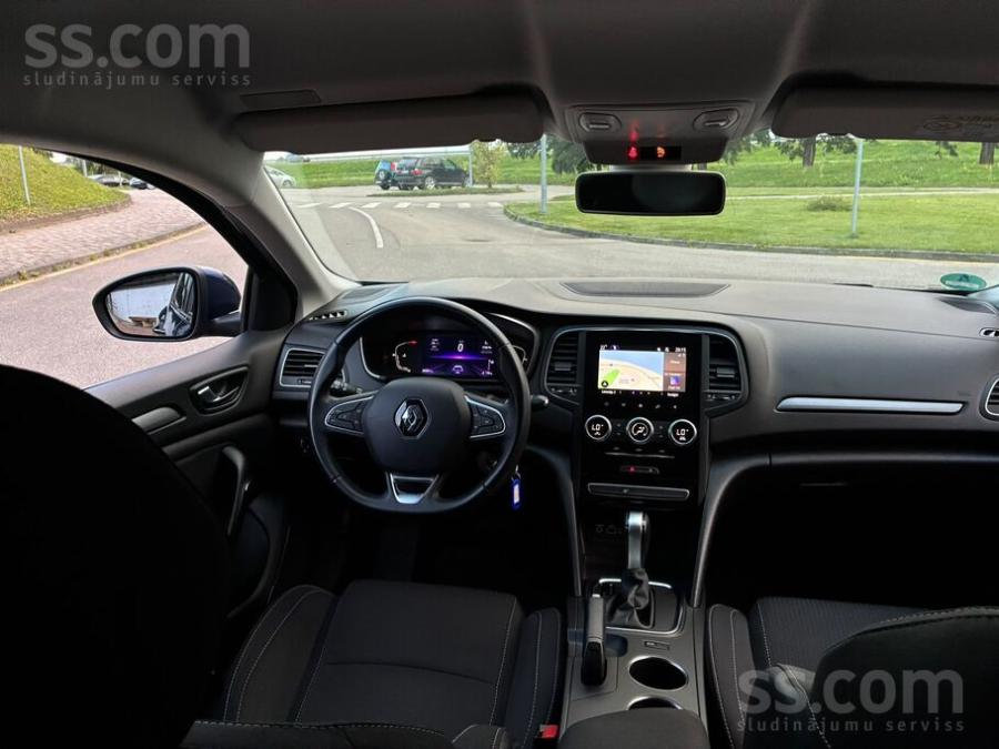 Blue Renault Megane 2021 in Daugavpils, with an engine capacity of 1.50 L and mileage of 203 thousand km for 10800 €, photo 13 on AUTOMOTO.COM.LV