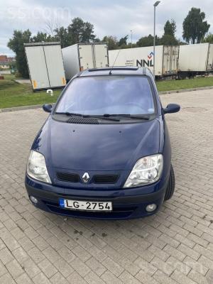 Zils Renault Megane 2001 Rēzekne, ar dzinēja tilpumu 1.60 L un nobraukumu 253 tūkst. km par 1300 €, foto  vietnē AUTOMOTO.COM.LV