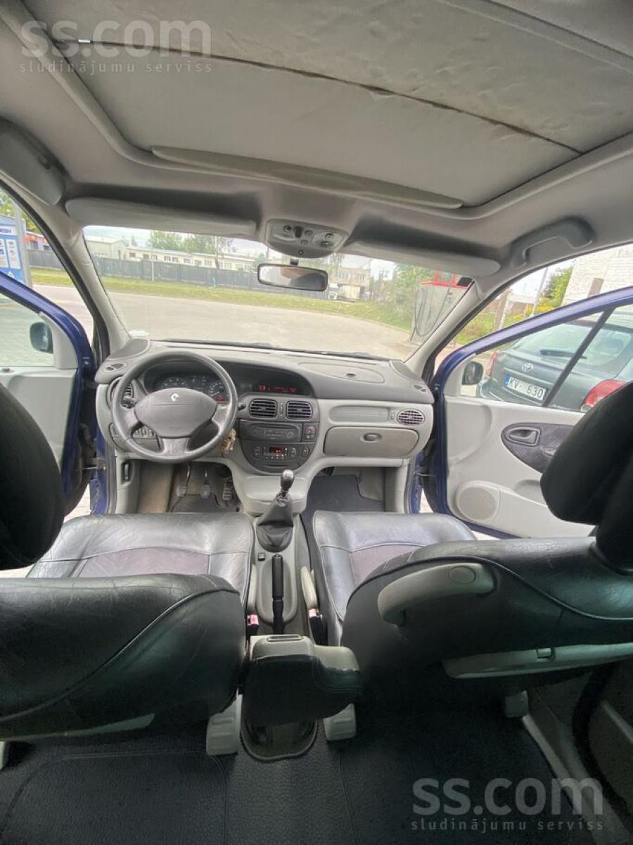 Zils Renault Megane 2001 Rēzekne, ar dzinēja tilpumu 1.60 L un nobraukumu 253 tūkst. km par 1300 €, foto 6 vietnē AUTOMOTO.COM.LV