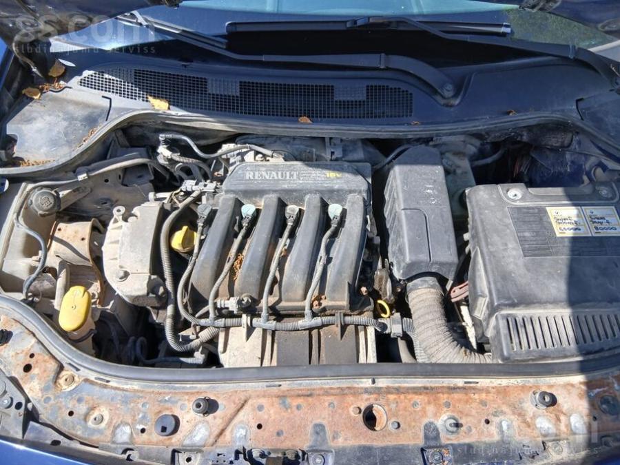 Blue Renault Megane 2004 in Riga, with an engine capacity of 1.40 L and mileage of 255 thousand km for 500 €, photo 5 on AUTOMOTO.COM.LV