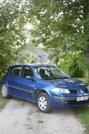 Zils Renault Megane 2008 Ogre, ar dzinēja tilpumu 1.60 L un nobraukumu 256 tūkst. km par 900 €, foto 3 vietnē AUTOMOTO.COM.LV