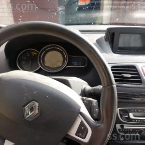 Zils Renault Megane 2012 Limbaži, ar dzinēja tilpumu 1.60 L un nobraukumu 313 tūkst. km par 2800 €, foto 6 vietnē AUTOMOTO.COM.LV