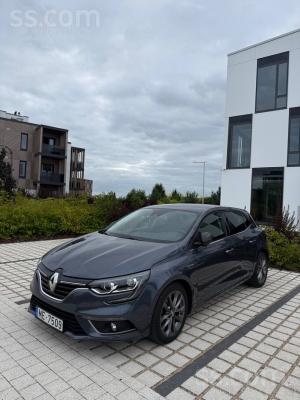Zils Renault Megane 2018 Rīga, ar dzinēja tilpumu 1.20 L un nobraukumu 70 tūkst. km par 8000 €, foto  vietnē AUTOMOTO.COM.LV