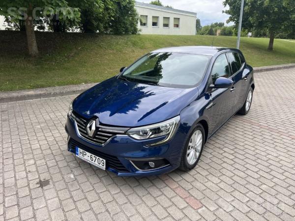 Blue Renault Megane 2019 in Dobele, with an engine capacity of 1.30 L and mileage of 128 thousand km for 9700 €, photo 1 on AUTOMOTO.COM.LV
