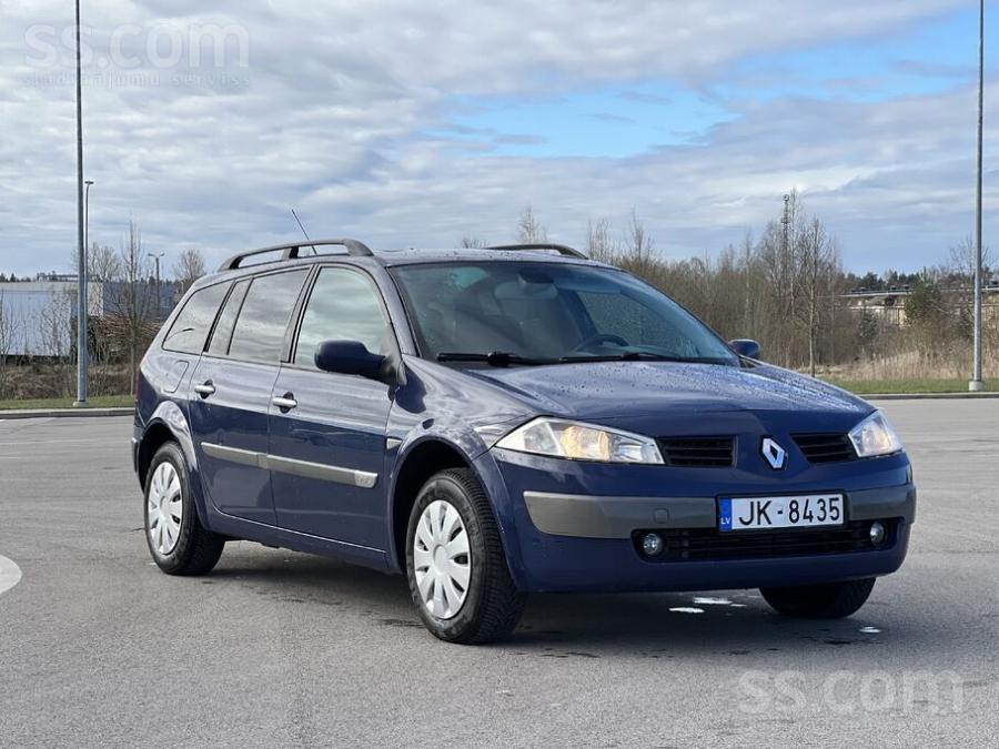 Синий Рено Меган 2004 в Тукумс, объемом двигателя 1.90 л и пробегом 322 тыс. км за 990 €, фото 1 на AUTOMOTO.COM.LV