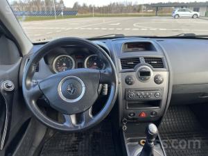 Синий Рено Меган 2004 в Тукумс, объемом двигателя 1.90 л и пробегом 322 тыс. км за 990 €, фото 11 на AUTOMOTO.COM.LV