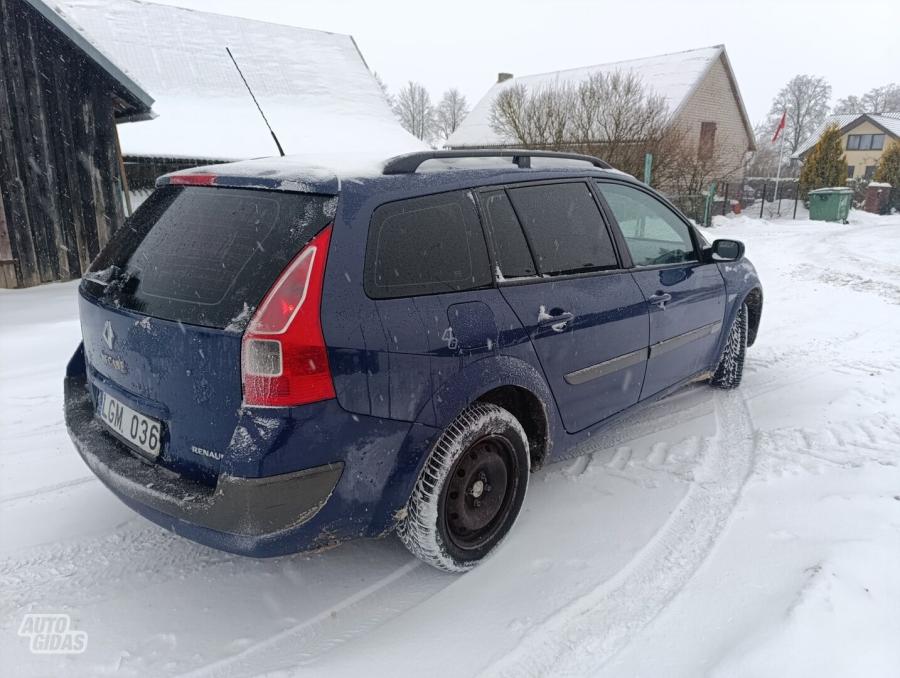 Blue Renault Megane 2006 in Klaipeda, with an engine capacity of 1.90 L and mileage of 425 thousand km for 1100 €, photo 3 on AUTOMOTO.COM.LV