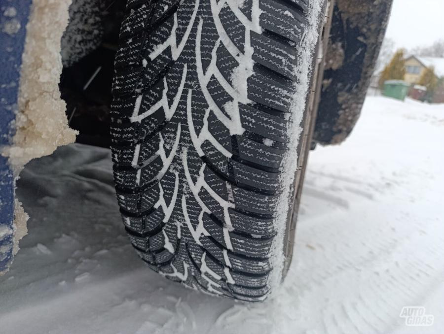 Blue Renault Megane 2006 in Klaipeda, with an engine capacity of 1.90 L and mileage of 425 thousand km for 1100 €, photo 7 on AUTOMOTO.COM.LV