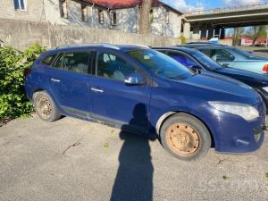 Zils Renault Megane 2009 Rīga, ar dzinēja tilpumu 1.90 L un nobraukumu 270 tūkst. km par 1200 €, foto 3 vietnē AUTOMOTO.COM.LV