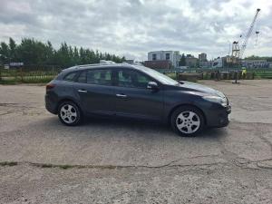 Blue Renault Megane 2010 in Klaipeda, with an engine capacity of 1.50 L and mileage of 216 thousand km for 3000 €, photo 4 on AUTOMOTO.COM.LV