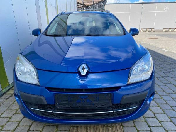Blue Renault Megane 2011 in Raseiniai, with an engine capacity of 1.46 L and mileage of 287 thousand km for 2900 €, photo 9 on AUTOMOTO.COM.LV
