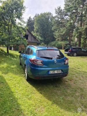 Blue Renault Megane 2012 in Klaipeda, with an engine capacity of 1.46 L and mileage of 295 thousand km for 2500 €, photo 6 on AUTOMOTO.COM.LV