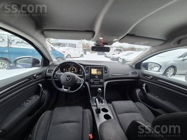 Blue Renault Megane 2016 in Riga, with an engine capacity of 1.20 L and mileage of 152 thousand km for 8490 €, photo 10 on AUTOMOTO.COM.LV