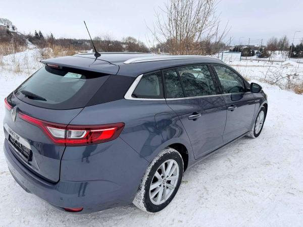 Blue Renault Megane 2016 in Siauliai, with an engine capacity of 1.46 L and mileage of 236 thousand km for 6350 €, photo 9 on AUTOMOTO.COM.LV