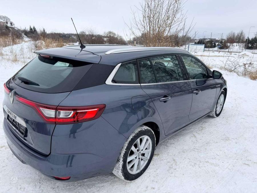 Blue Renault Megane 2016 in Siauliai, with an engine capacity of 1.46 L and mileage of 236 thousand km for 6350 €, photo 9 on AUTOMOTO.COM.LV