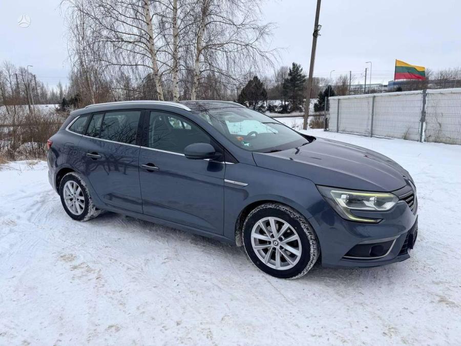 Blue Renault Megane 2016 in Siauliai, with an engine capacity of 1.46 L and mileage of 236 thousand km for 6150 €, photo 6 on AUTOMOTO.COM.LV