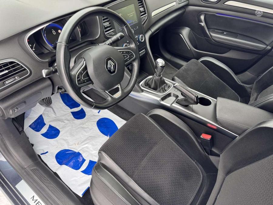 Zils Renault Megane 2016 Šauļi, ar dzinēja tilpumu 1.46 L un nobraukumu 236 tūkst. km par 6150 €, foto 15 vietnē AUTOMOTO.COM.LV