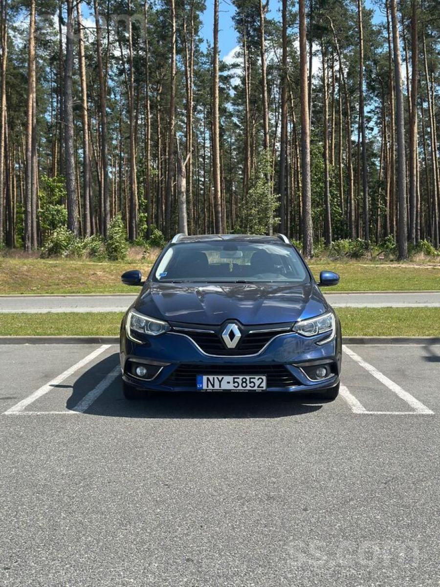 Blue Renault Megane 2016 in Riga, with an engine capacity of 1.50 L and mileage of 170 thousand km for 7200 €, photo 1 on AUTOMOTO.COM.LV