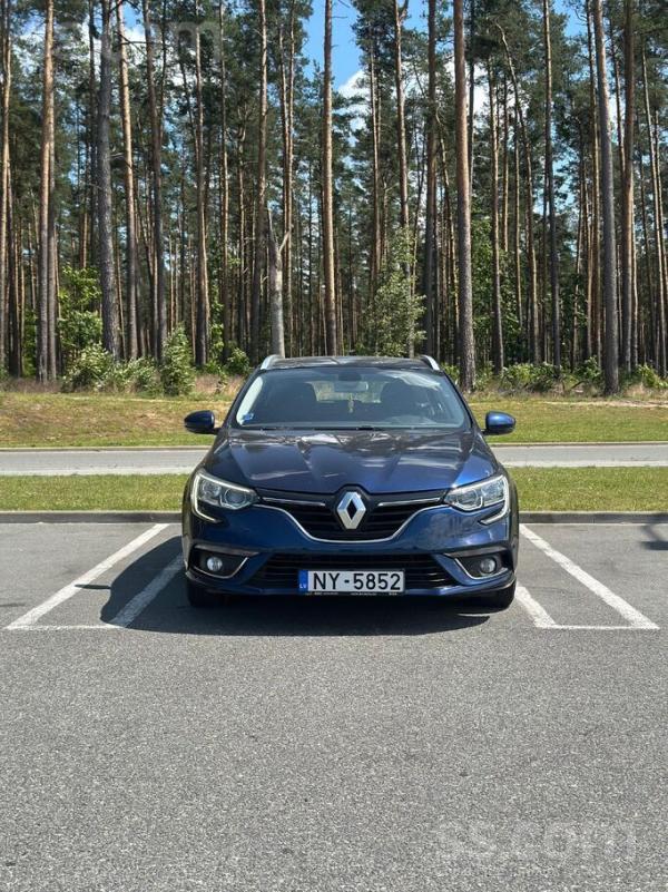 Blue Renault Megane 2016 in Riga, with an engine capacity of 1.50 L and mileage of 170 thousand km for 6950 €, photo 1 on AUTOMOTO.COM.LV