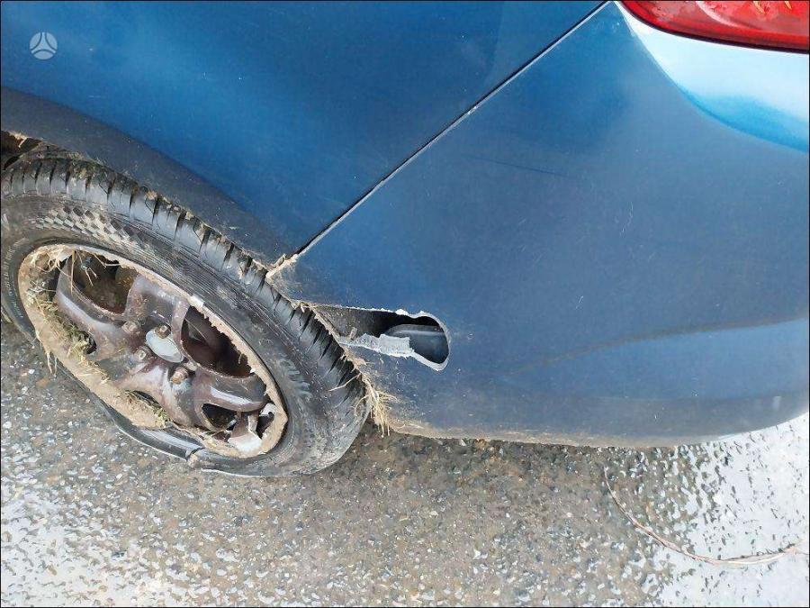 Blue Renault Megane 2016 in Taurage, with an engine capacity of 1.46 L and mileage of 143 thousand km for 4700 €, photo 15 on AUTOMOTO.COM.LV