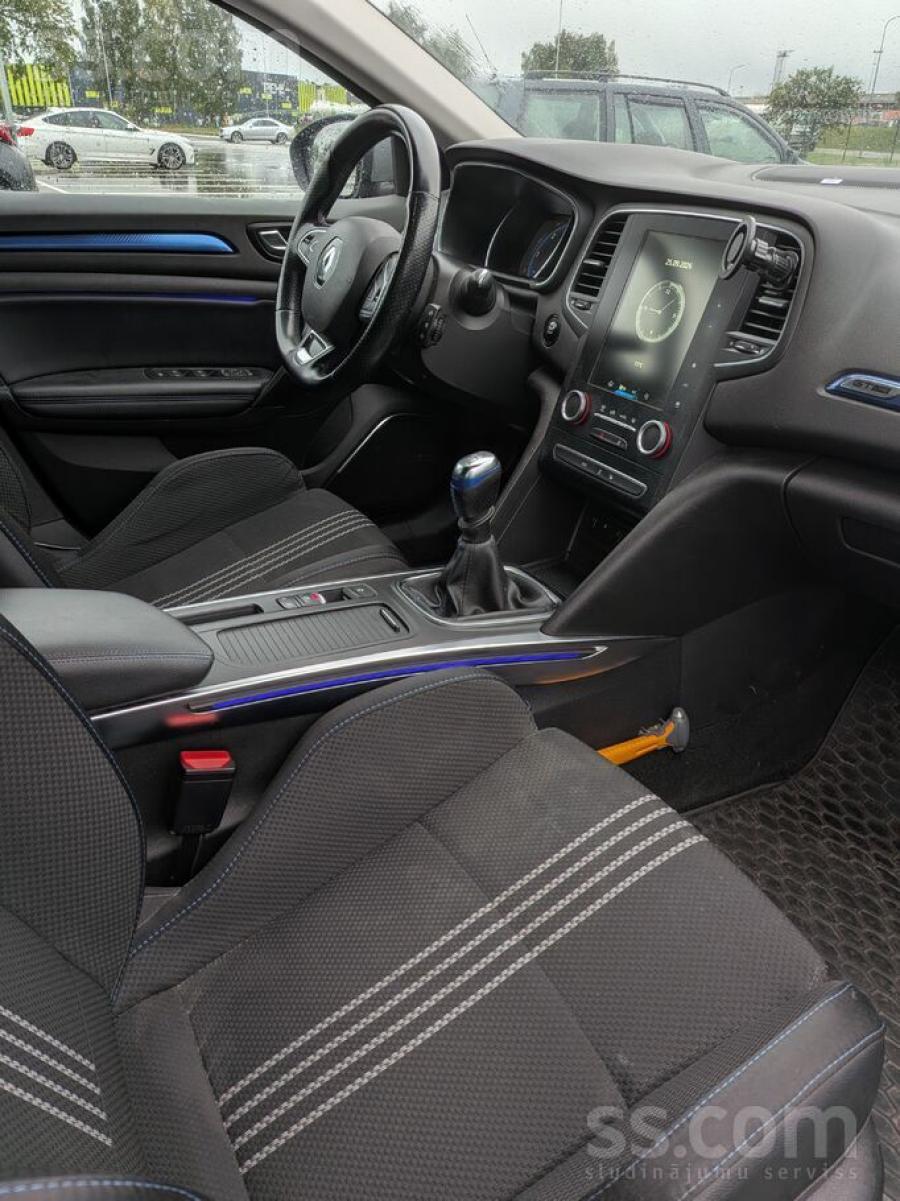 Zils Renault Megane 2016 Rīga, ar dzinēja tilpumu 1.50 L un nobraukumu 265 tūkst. km par 6900 €, foto 11 vietnē AUTOMOTO.COM.LV