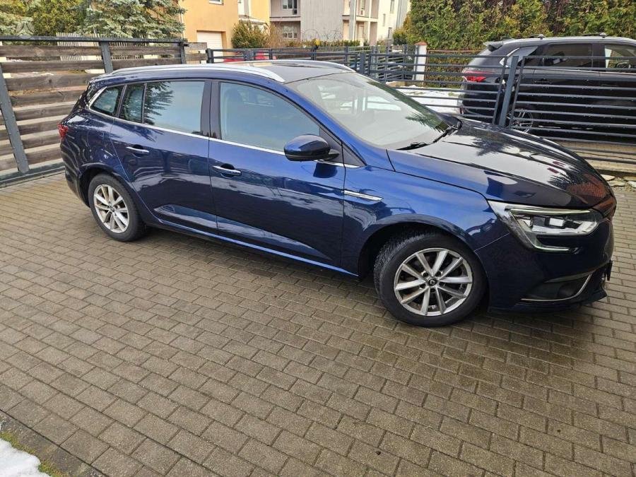 Blue Renault Megane 2017 in Vilnius, with an engine capacity of 1.46 L and mileage of 112 thousand km for 8250 €, photo 1 on AUTOMOTO.COM.LV