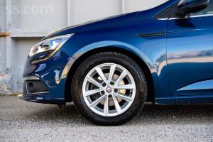 Zils Renault Megane 2017 Valmiera, ar dzinēja tilpumu 1.50 L un nobraukumu 0 tūkst. km par 7995 €, foto 3 vietnē AUTOMOTO.COM.LV