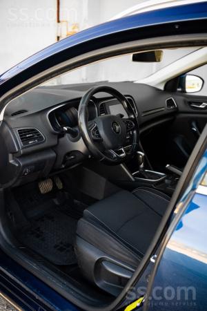 Zils Renault Megane 2017 Valmiera, ar dzinēja tilpumu 1.50 L un nobraukumu 0 tūkst. km par 7995 €, foto 18 vietnē AUTOMOTO.COM.LV