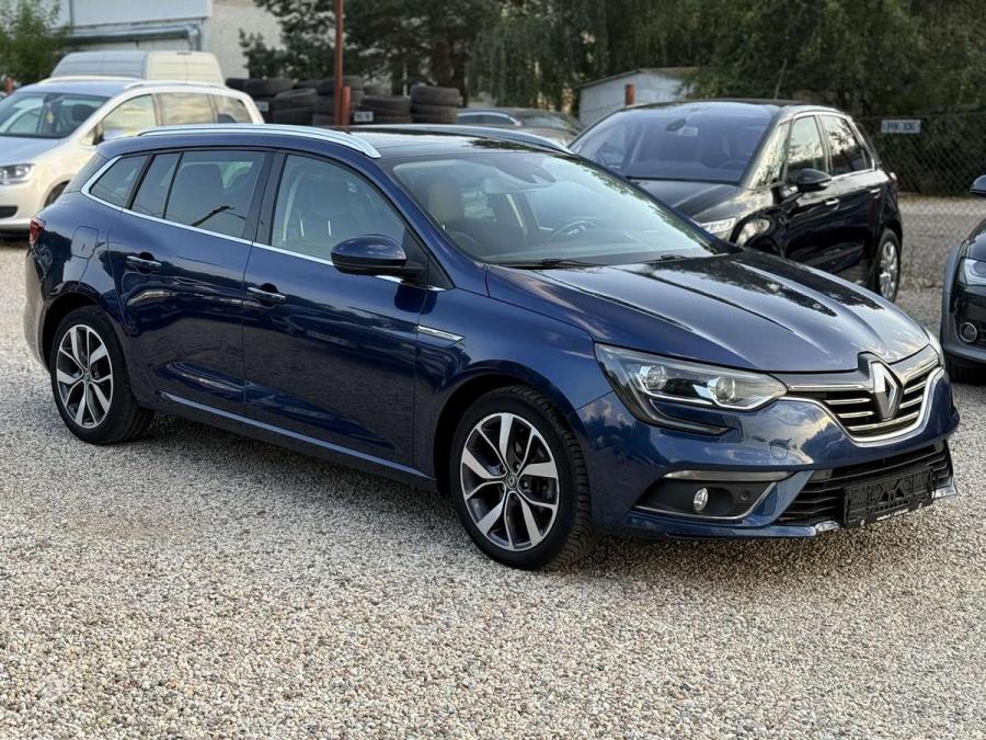 Blue Renault Megane 2017 in Ukmerge, with an engine capacity of 1.20 L and mileage of 141 thousand km for 5999 €, photo 6 on AUTOMOTO.COM.LV