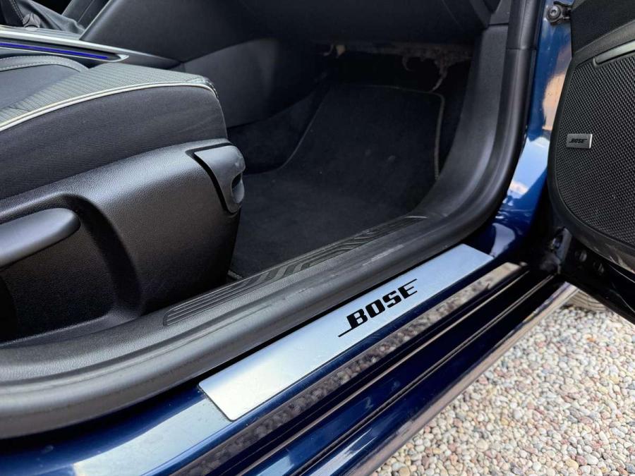 Blue Renault Megane 2017 in Ukmerge, with an engine capacity of 1.20 L and mileage of 141 thousand km for 5999 €, photo 15 on AUTOMOTO.COM.LV