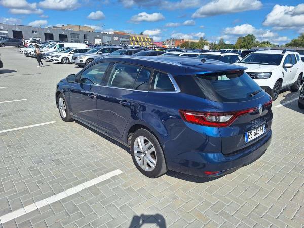 Zils Renault Megane 2017 Tauragė, ar dzinēja tilpumu 1.46 L un nobraukumu 200 tūkst. km par 6600 €, foto 11 vietnē AUTOMOTO.COM.LV