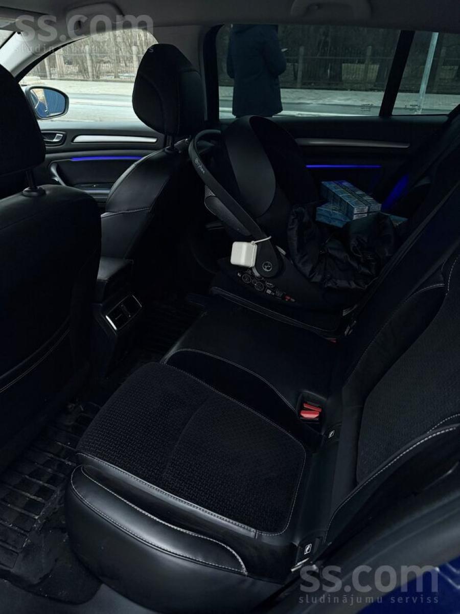 Zils Renault Megane 2018 Rīga, ar dzinēja tilpumu 1.50 L un nobraukumu 309 tūkst. km par 8600 €, foto 7 vietnē AUTOMOTO.COM.LV