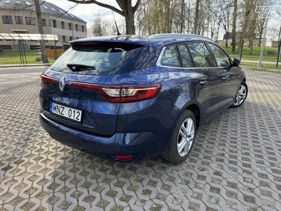 Zils Renault Megane 2018 Kelmė, ar dzinēja tilpumu 1.50 L un nobraukumu 240 tūkst. km par 7150 €, foto 8 vietnē AUTOMOTO.COM.LV