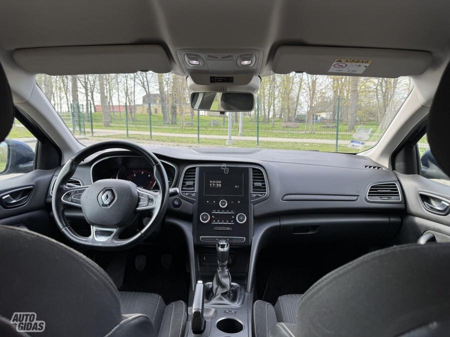 Zils Renault Megane 2018 Kelmė, ar dzinēja tilpumu 1.50 L un nobraukumu 240 tūkst. km par 7150 €, foto 9 vietnē AUTOMOTO.COM.LV