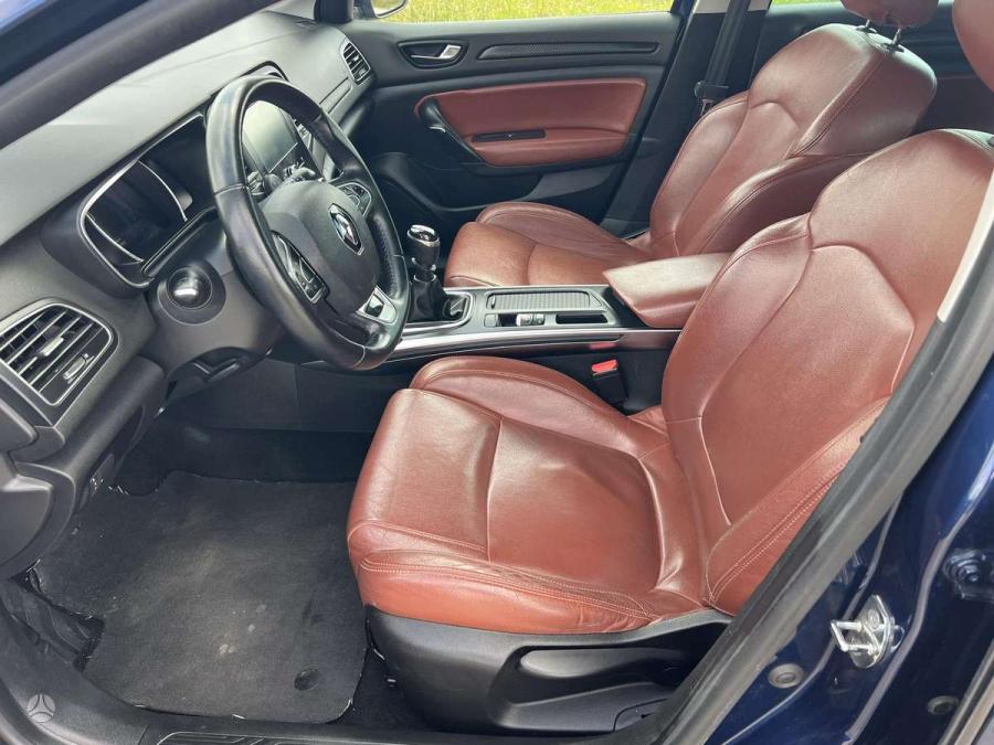 Zils Renault Megane 2018 Kauņa, ar dzinēja tilpumu 1.46 L un nobraukumu 169 tūkst. km par 6850 €, foto 16 vietnē AUTOMOTO.COM.LV
