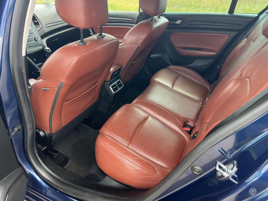 Zils Renault Megane 2018 Kauņa, ar dzinēja tilpumu 1.46 L un nobraukumu 169 tūkst. km par 6850 €, foto 17 vietnē AUTOMOTO.COM.LV